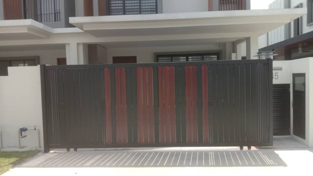 MILD-STEEL-SLIDING-GATE-WITH-ALUMINIUM-PANEL - Matric Services